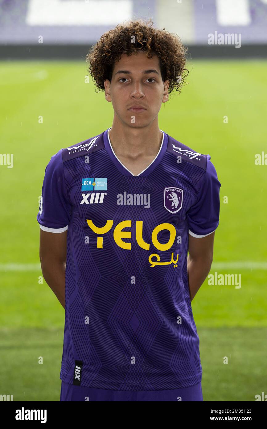 Beerschot's Amine Belhadj poses for the photographer, at the 2021-2022 ...