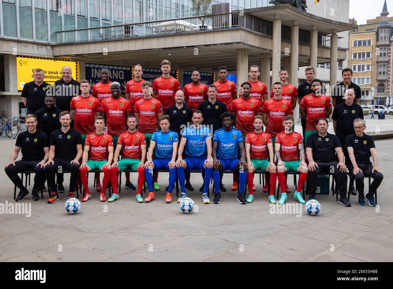 up L-R, Oostende's Luc Benthein, Oostende's Johan Hoste, Oostende's ...