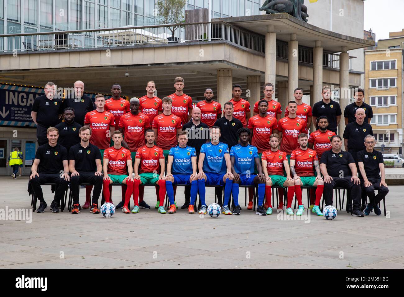 up L-R, Oostende's Luc Benthein, Oostende's Johan Hoste, Oostende's ...