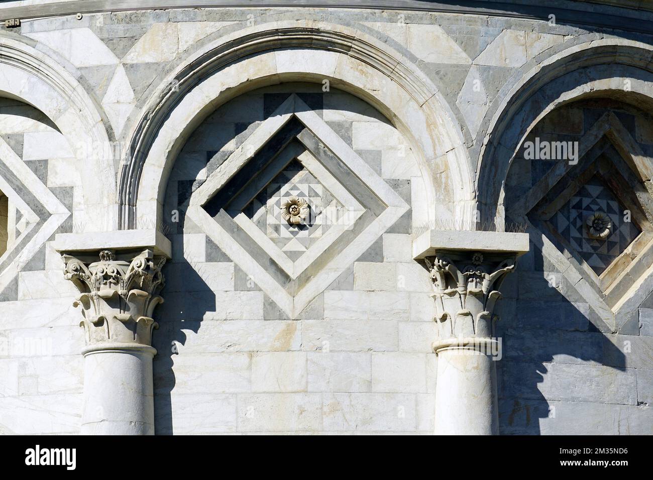 Leaning Tower, Piazza dei Miracoli, Square of Miracles, Pisa, Tuscany ...