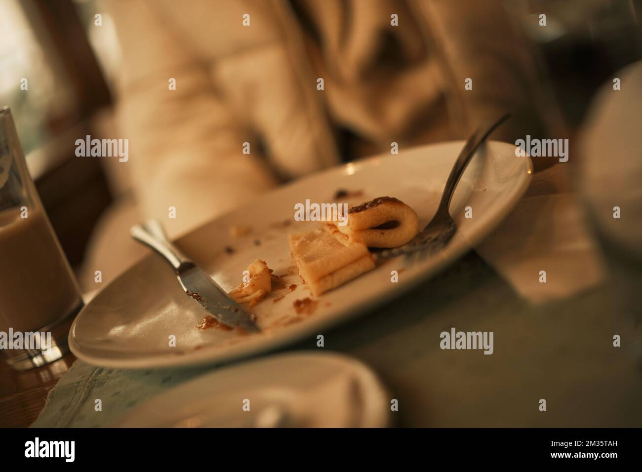 Leftovers restaurant hi-res stock photography and images - Alamy
