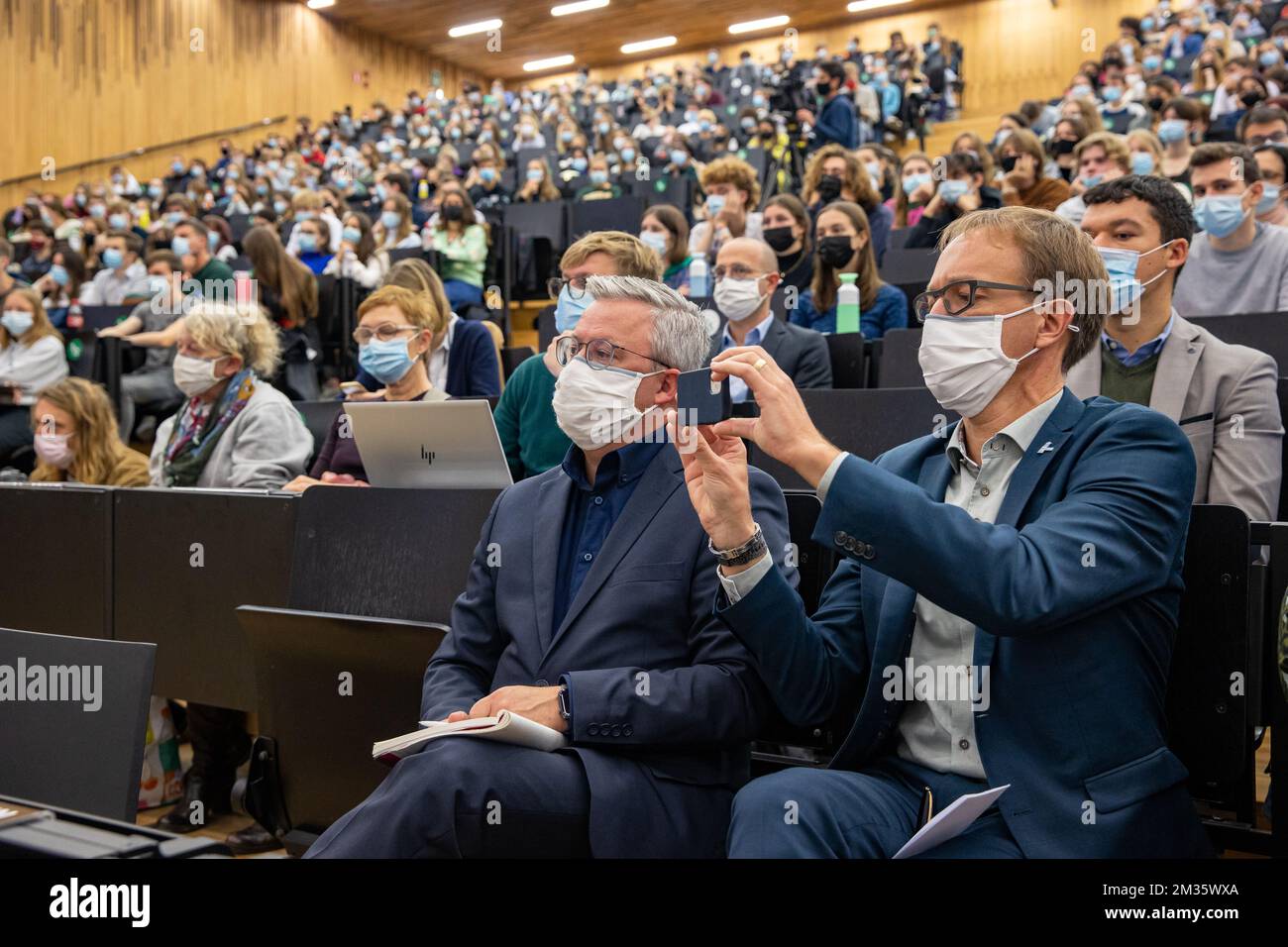 Professor Carl Devos and UGent Rector Rik Van de Walle pictured during ...