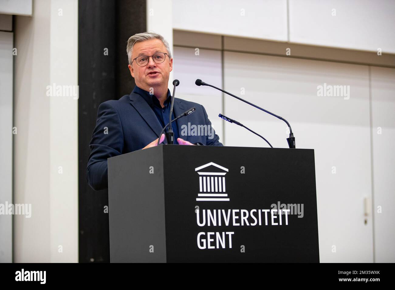 Professor Carl Devos delivers a speech at the opening lecture of the ...