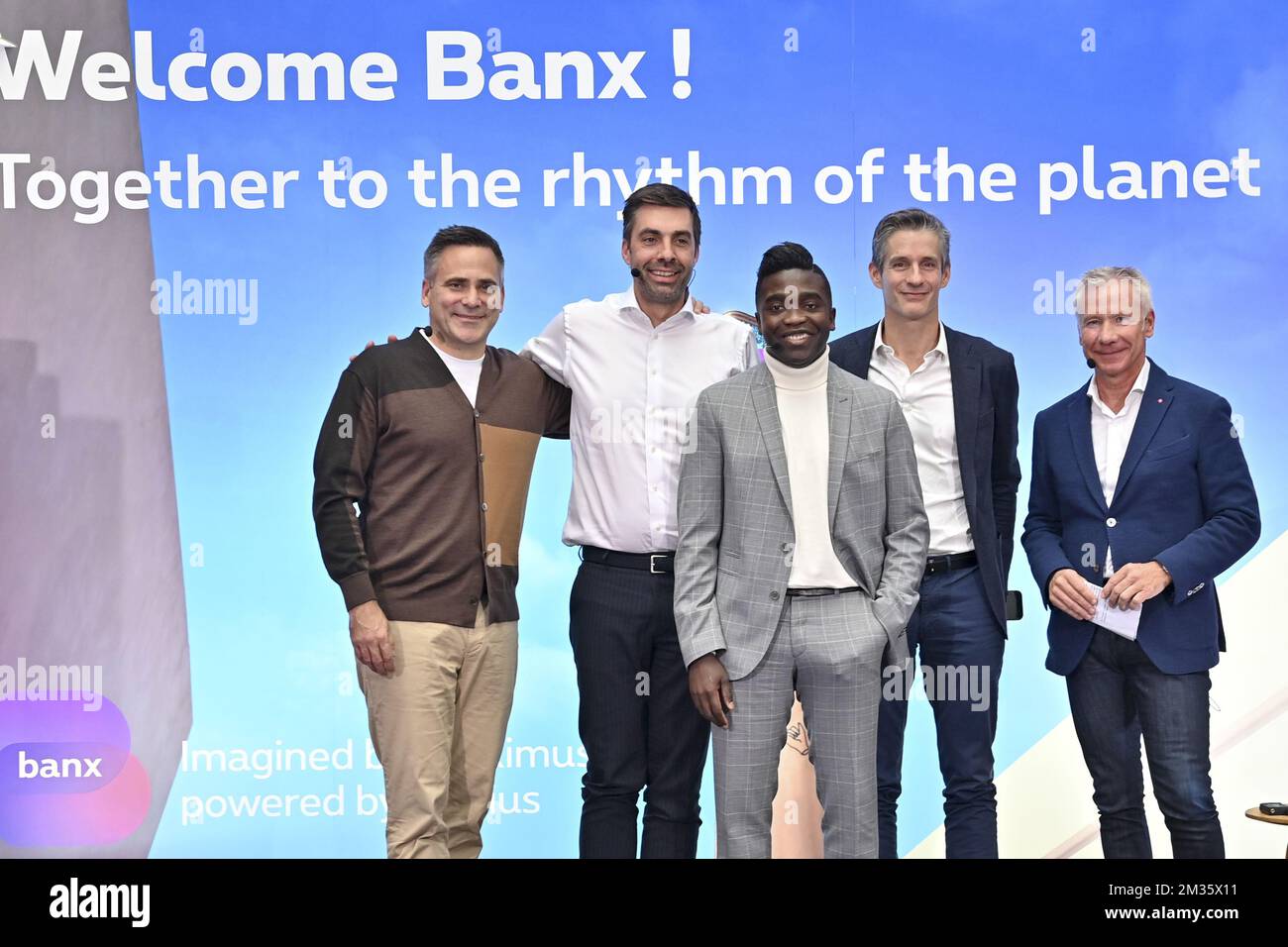 Bankapplicatie hi-res stock photography and images - Alamy