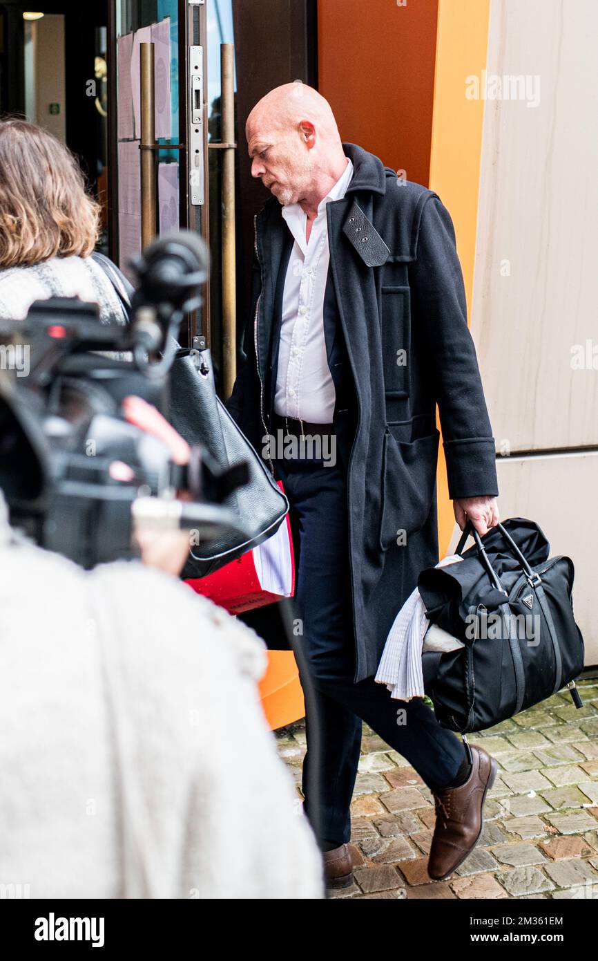Lawyer Sven Mary arrives for a session of the case against 18 members ...