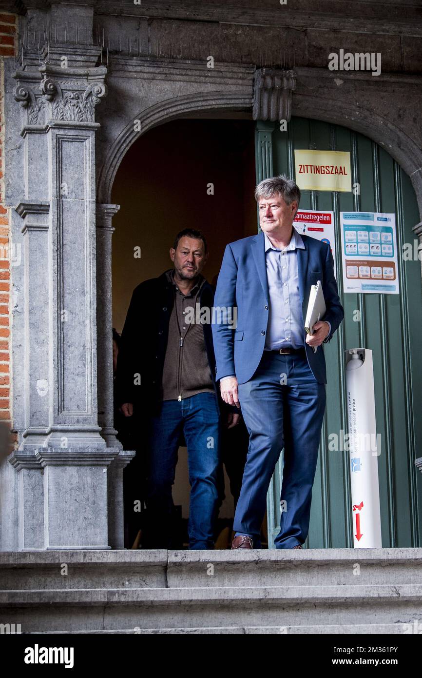 Television maker Bart De Pauw and lawyer Michael Verhaeghe pictured ...