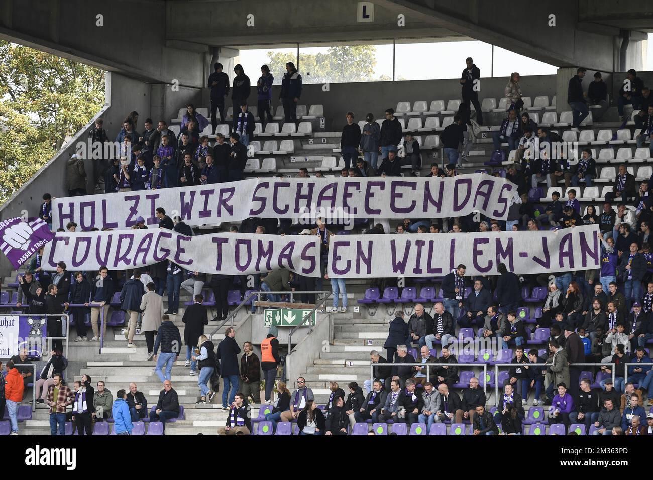 Beerschot's fans pictured during a soccer match between Beerschot VA ...