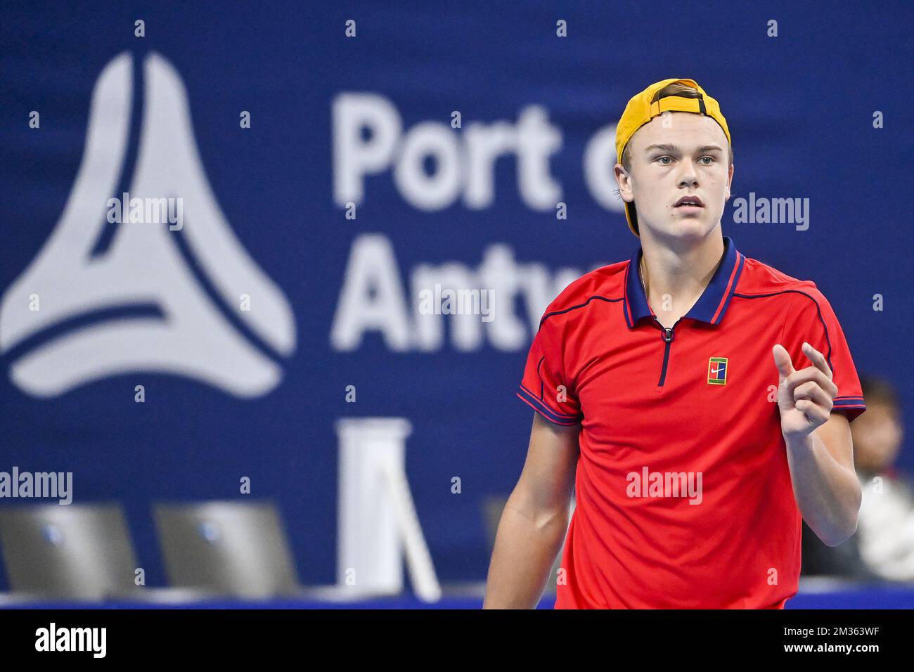 2021 french open tennis tournament hi-res stock photography and images ...