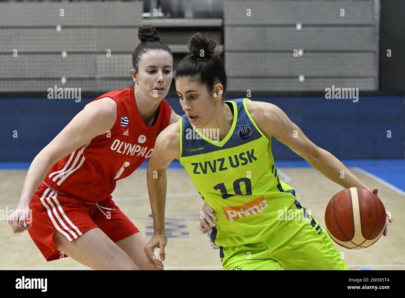 Aina ayuso hi-res stock photography and images - Alamy