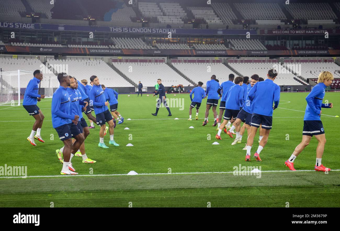 England football team training 2021 hi-res stock photography and images ...
