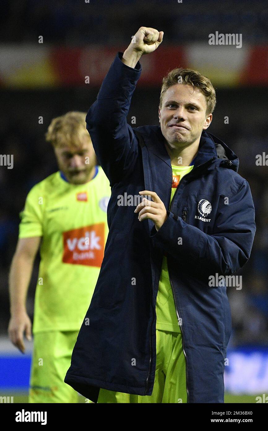Gent's Matisse Samoise celebrates after winning a soccer match between ...