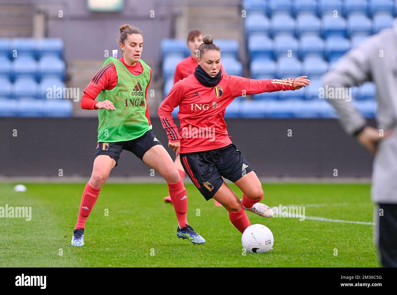 Belgium's Chloe Vande Velde and Belgium's Jassina Blom pictured in ...