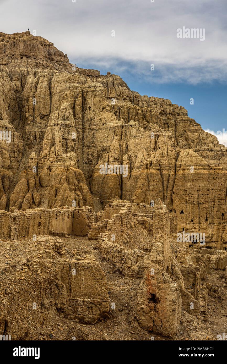 A vertical shot of an ancient architectural site in Zanda County, Ali ...