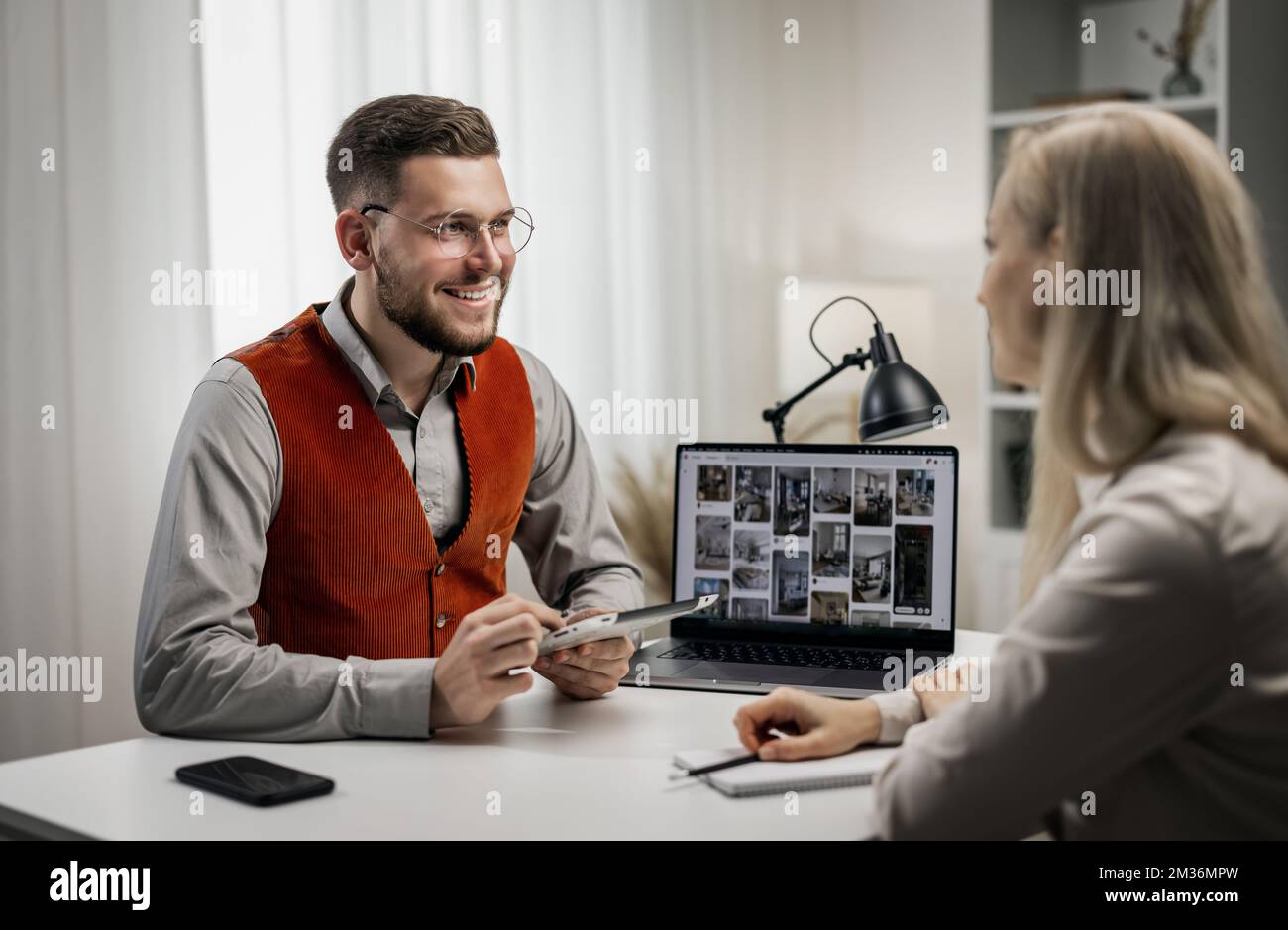 Designer with Client in Office Stock Photo - Alamy