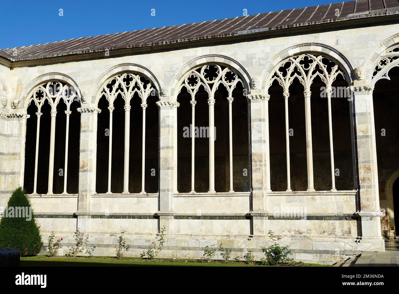 Internal arches, Camposanto Monumentale (monumental cemetery), Piazza ...