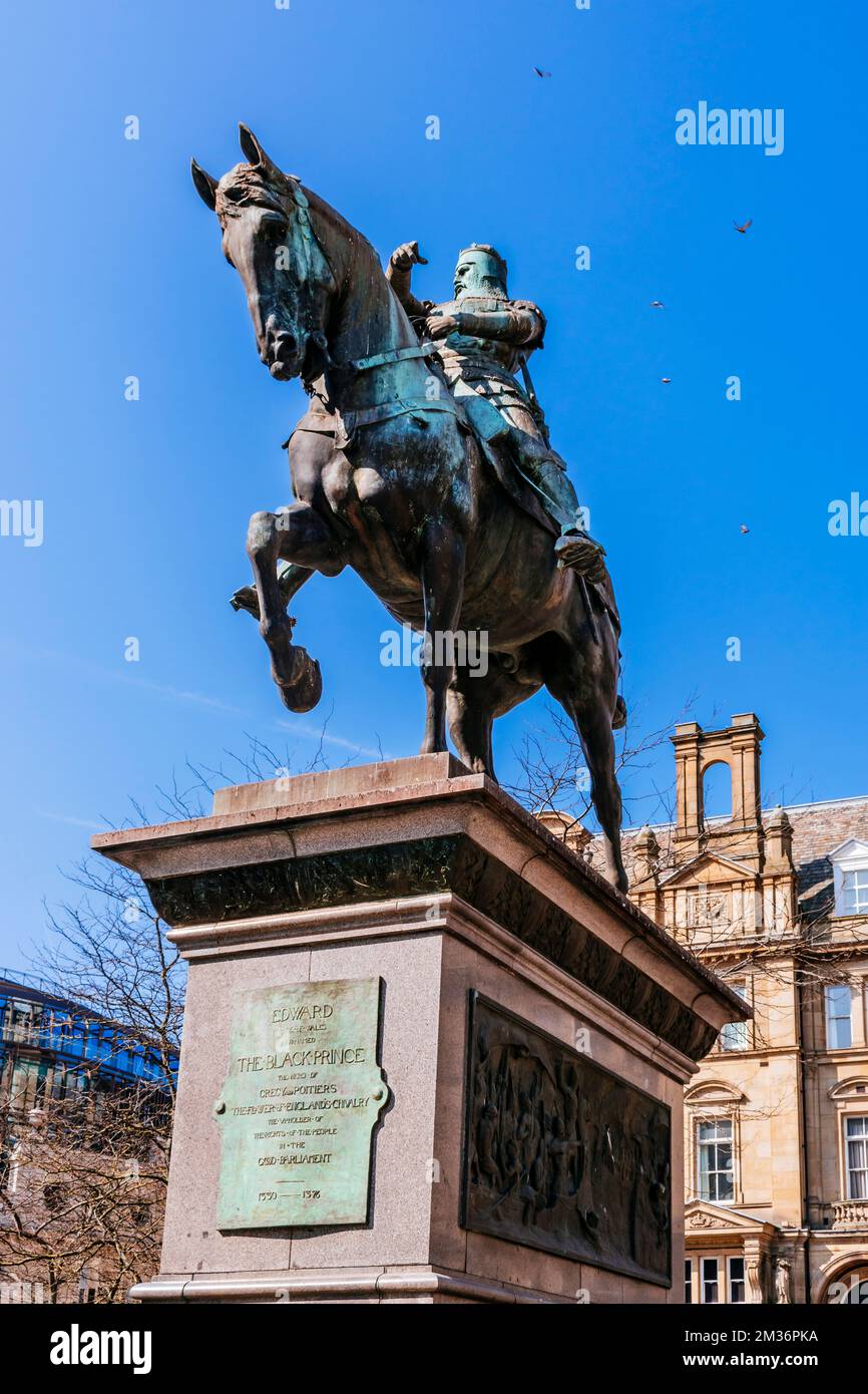 Equestrian statue of Edward the Black Prince in chain mail armour with ...