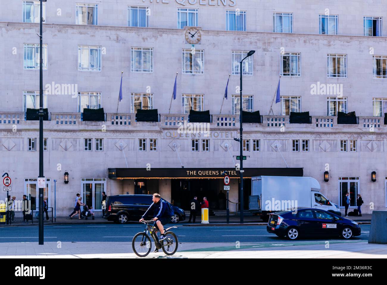 The Queens Hotel is a large hotel located on City Square in Leeds ...