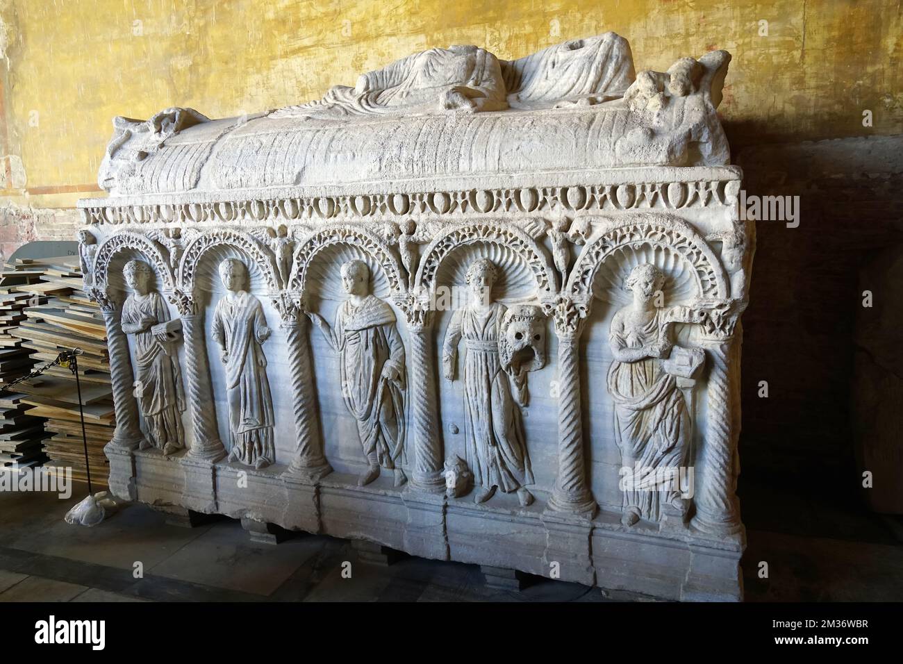Sarcophagus, Camposanto Monumentale (monumental cemetery), Piazza dei ...