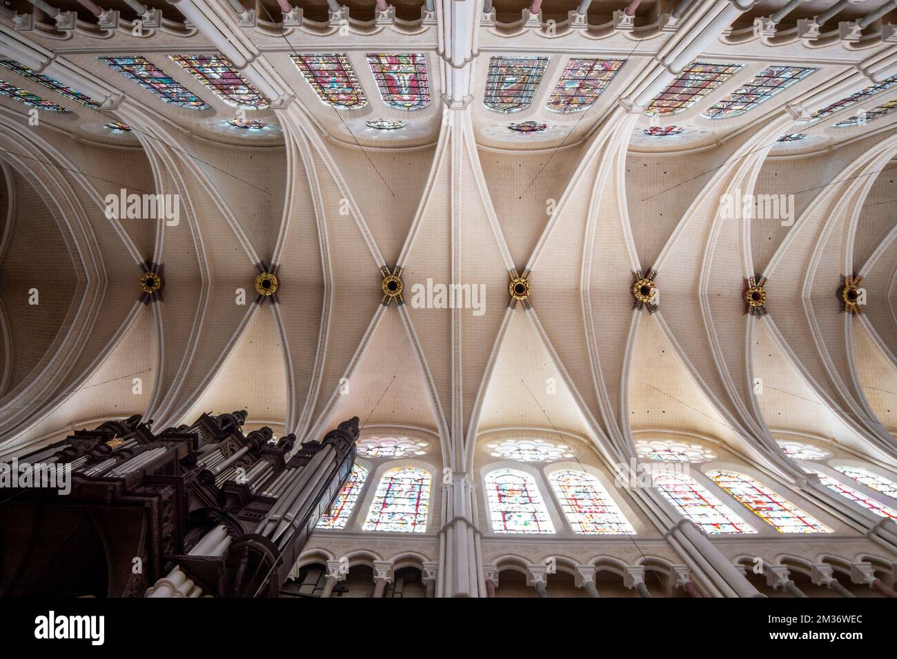 Chartres cathedral, landmark in France, gothic architecture - interior ...