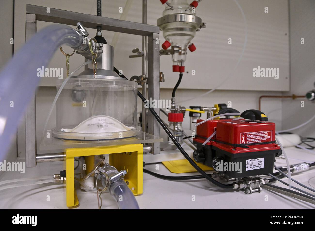 Illustration picture shows the testing of a mouth mask during a visit ...