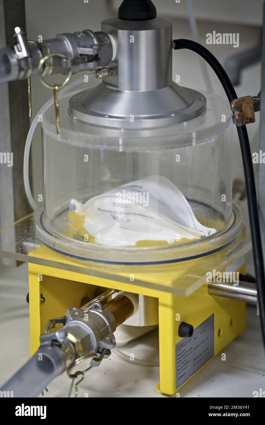 Illustration picture shows the testing of a mouth mask during a visit ...