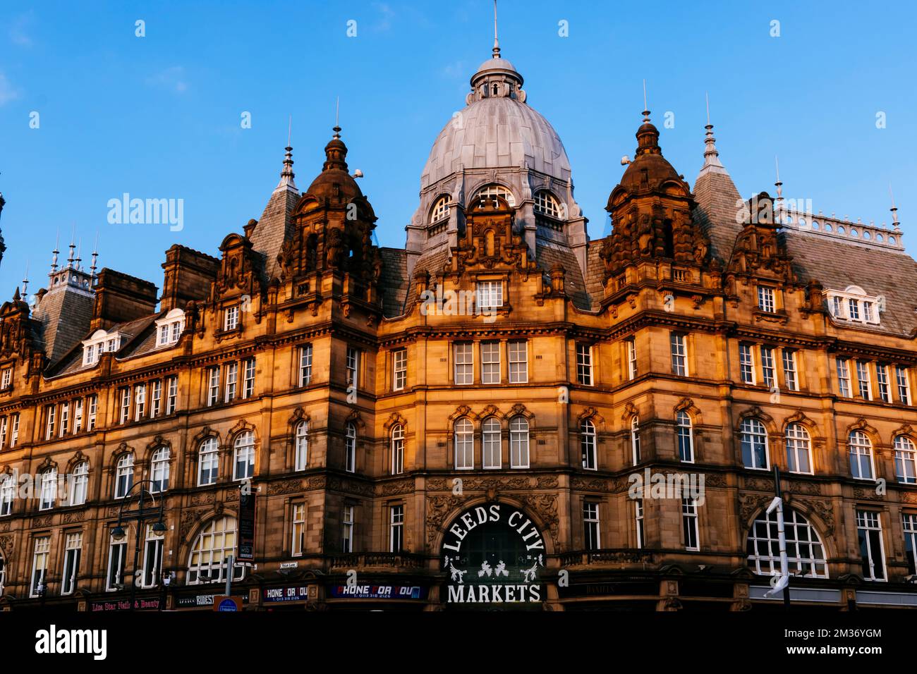Kirkgate buildings hi-res stock photography and images - Alamy