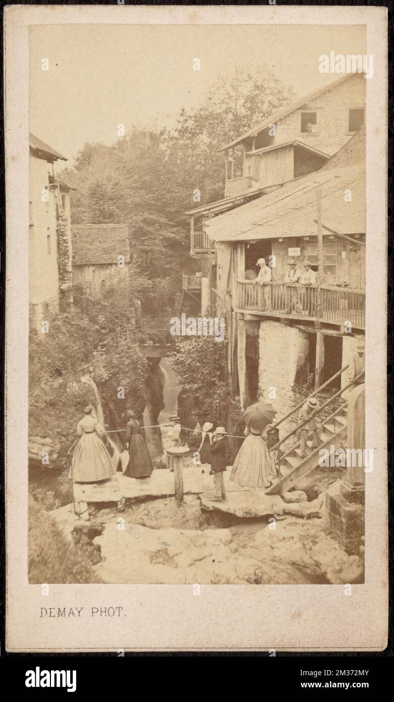 Gresy sur aix hi-res stock photography and images - Alamy