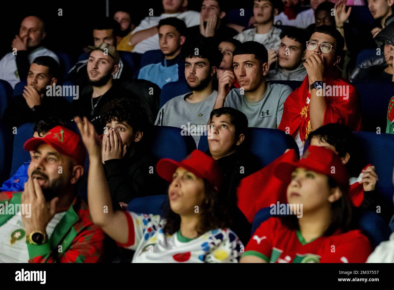 HELMOND - Supporters of the Moroccan football team watch the semi-final ...