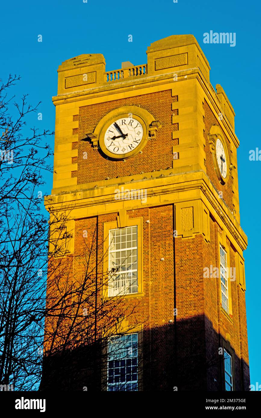 York clock tower hi-res stock photography and images - Alamy
