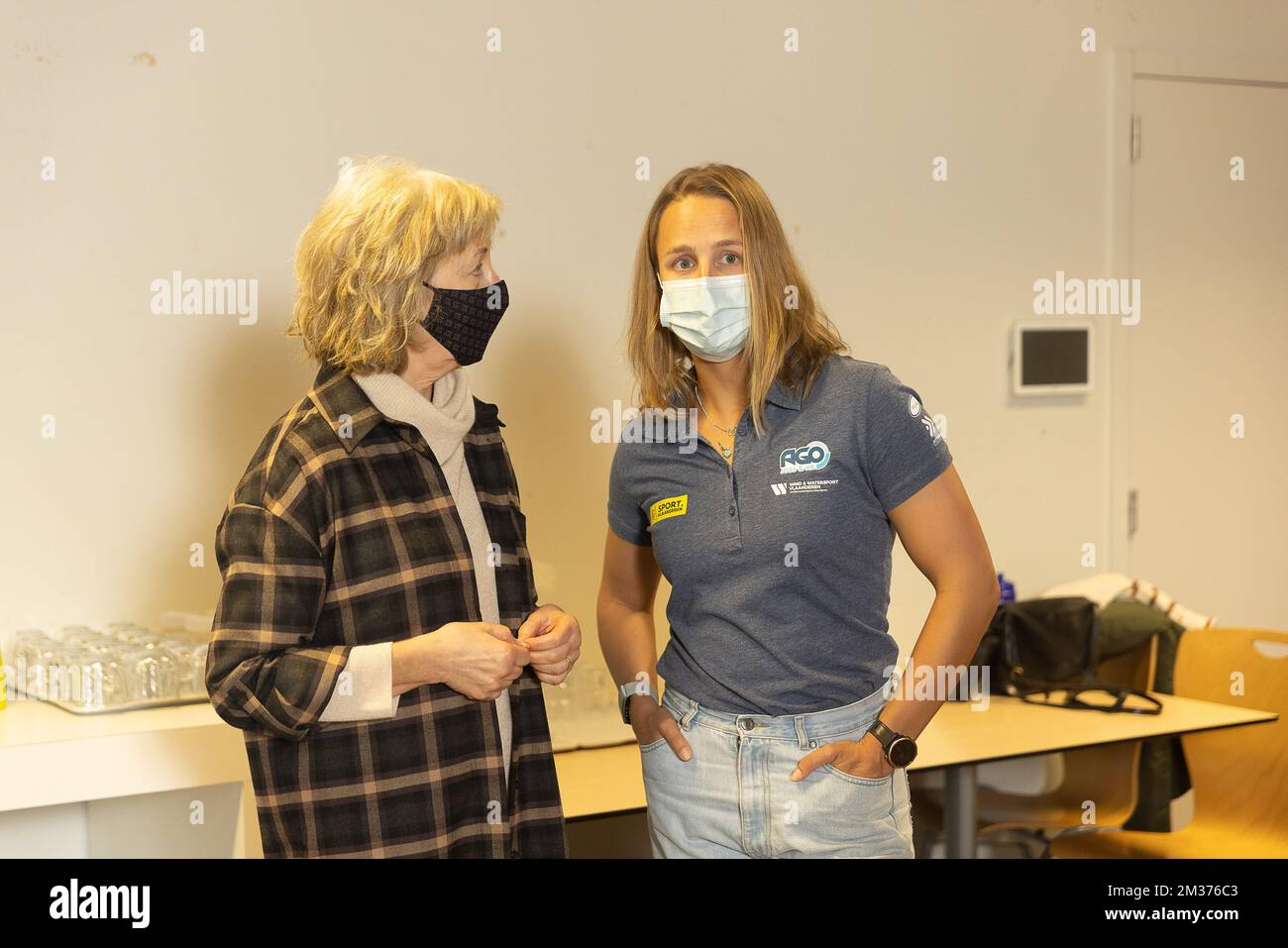 Belgian Sailor Emma Plasschaert and mother pictured wearing a mouth ...