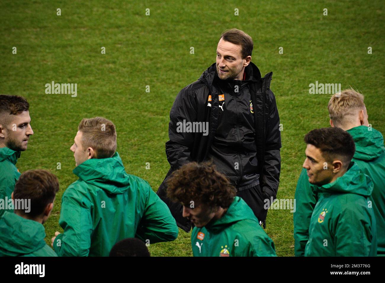 Training ferdinand hi-res stock photography and images - Alamy