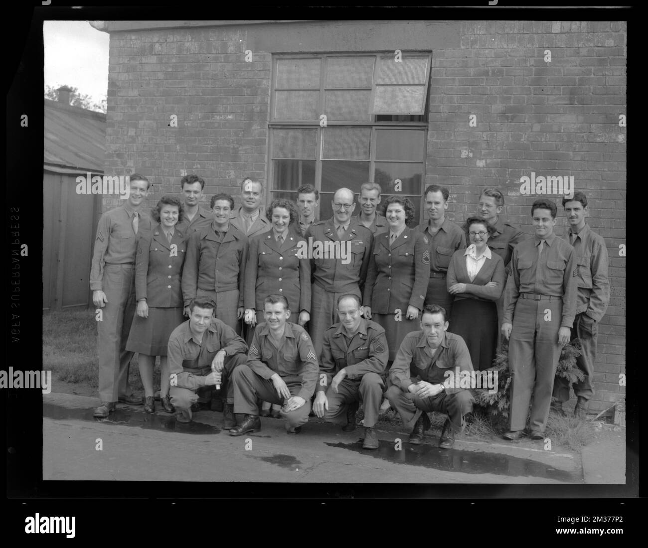 Group in uniform , Military personnel. Samuel Chamberlain Photograph ...