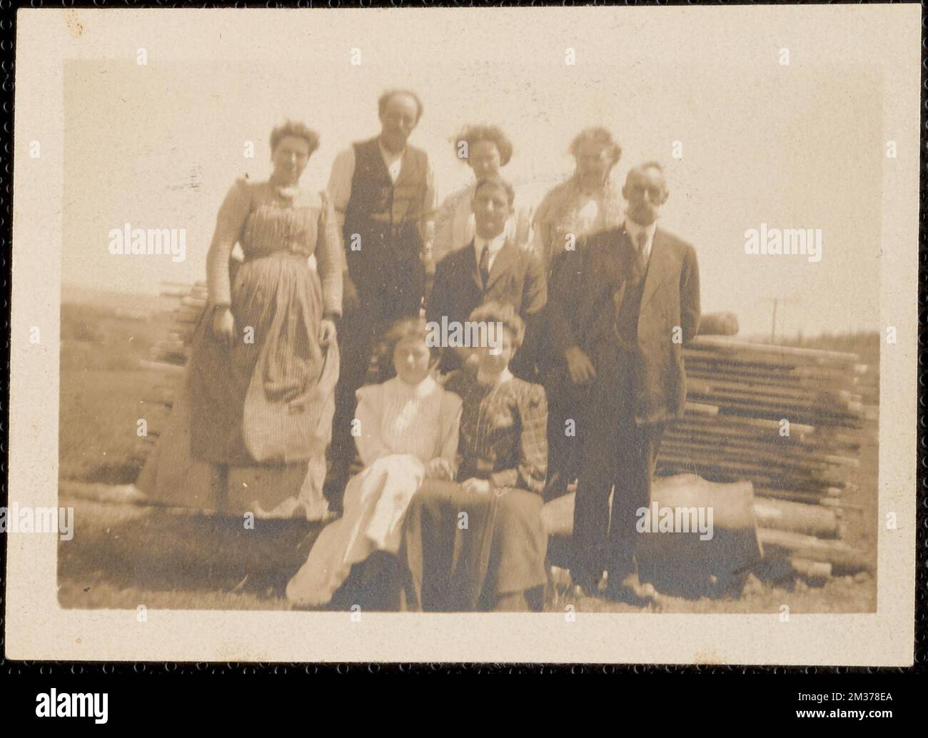 Group of Eight People , Middlebrook, Georgiana Annie, 1873-1957, Tier ...