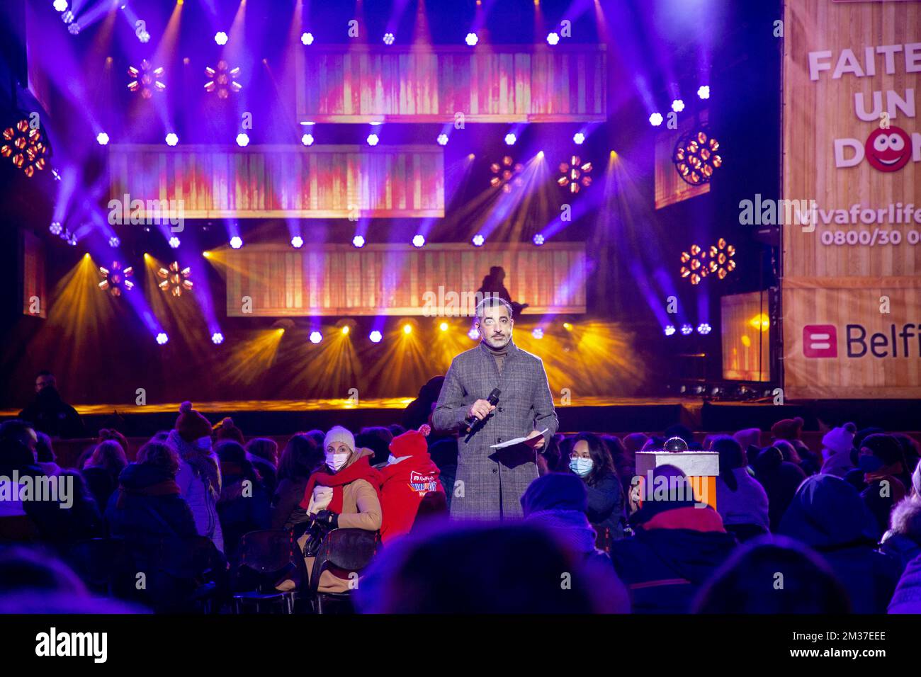 Viva presenter hi-res stock photography and images - Alamy