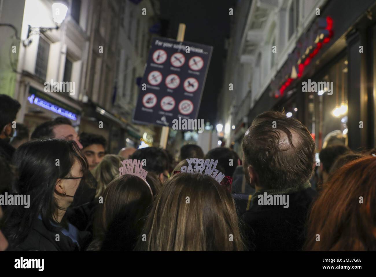 31 december 2021 hi-res stock photography and images - Alamy