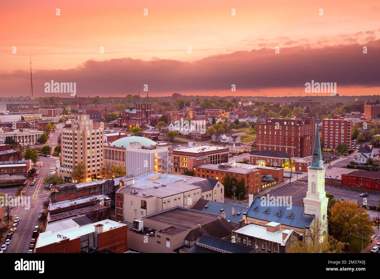 Macon, Georgia, USA downtown skyline at dusk Stock Photo - Alamy