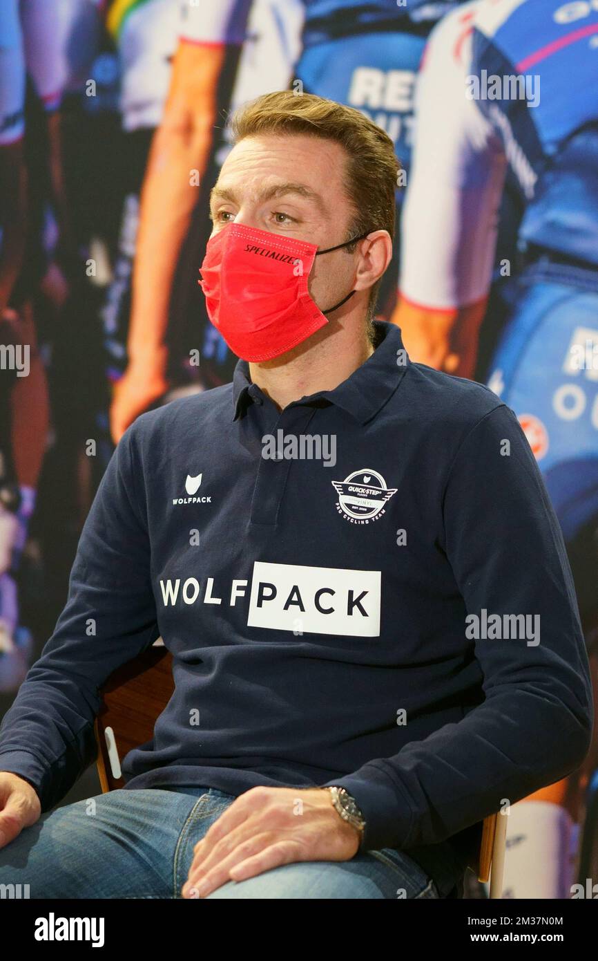 Team quick step alpha vinyl hi-res stock photography and images - Alamy