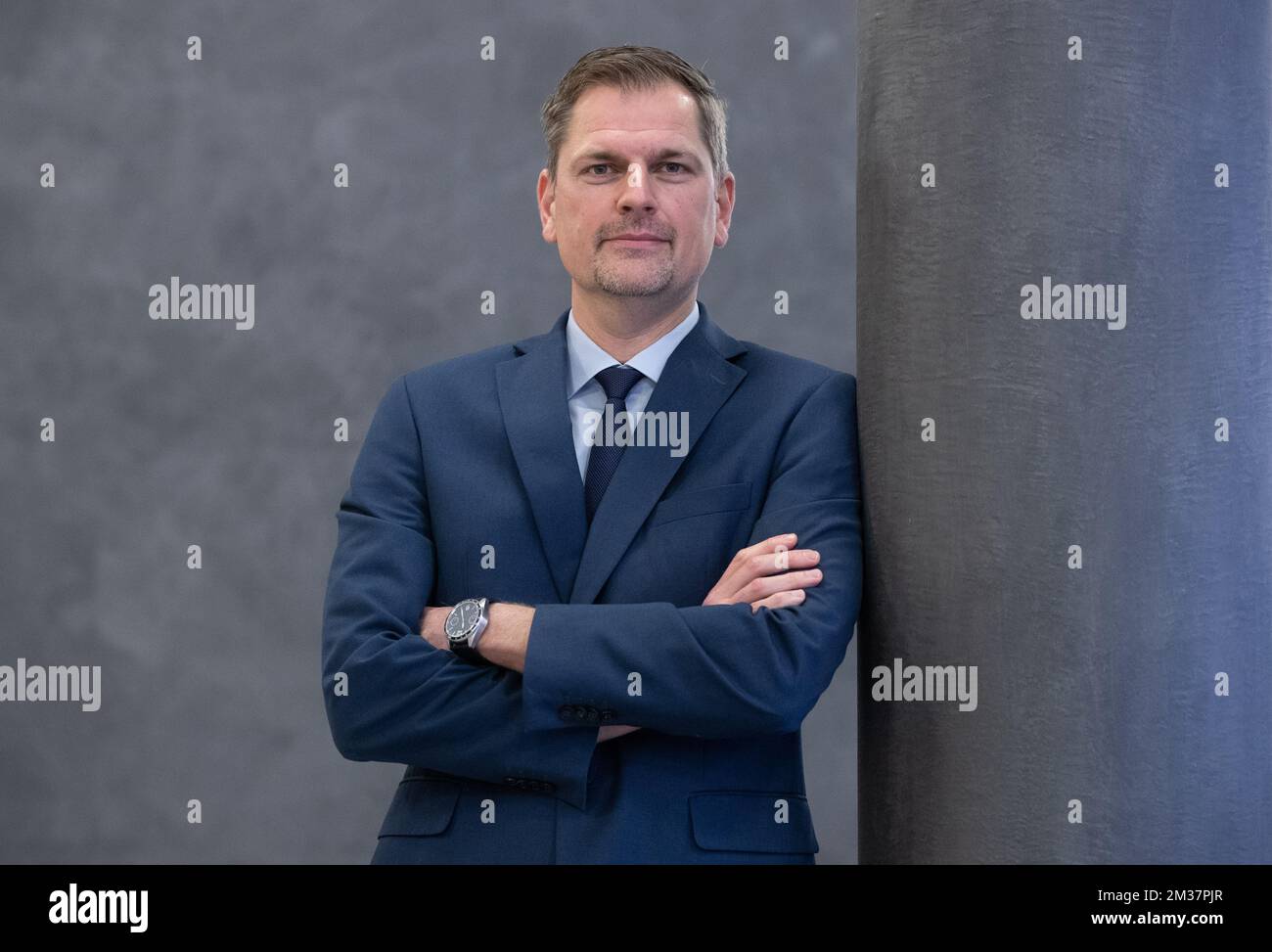 Cpmo hi-res stock photography and images - Alamy