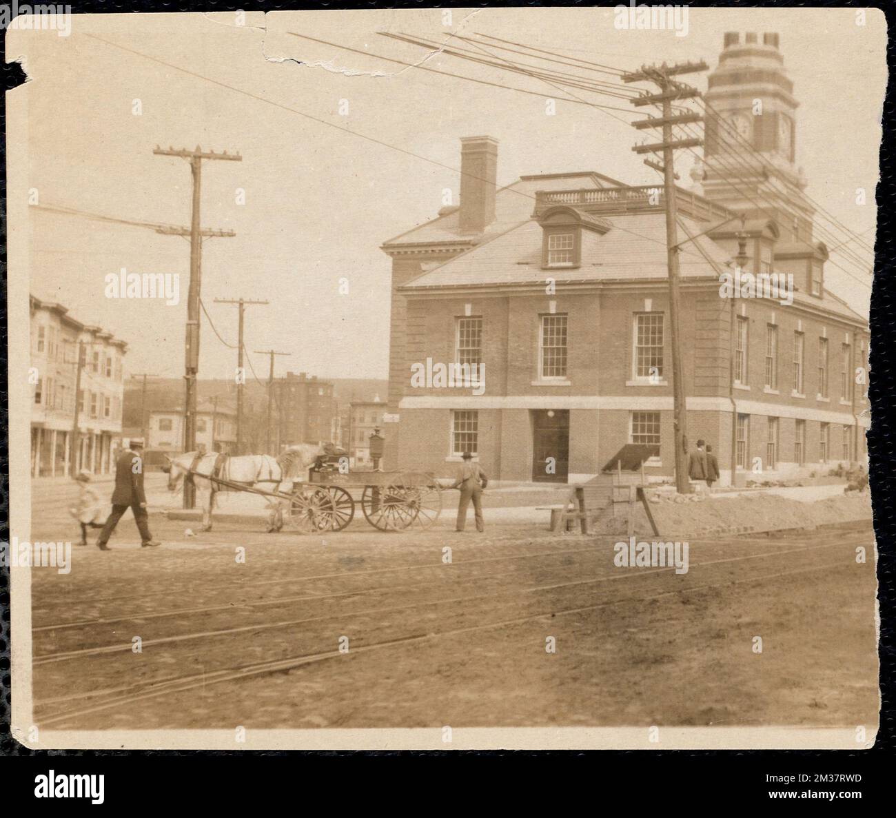 Public library and archive hi-res stock photography and images - Alamy