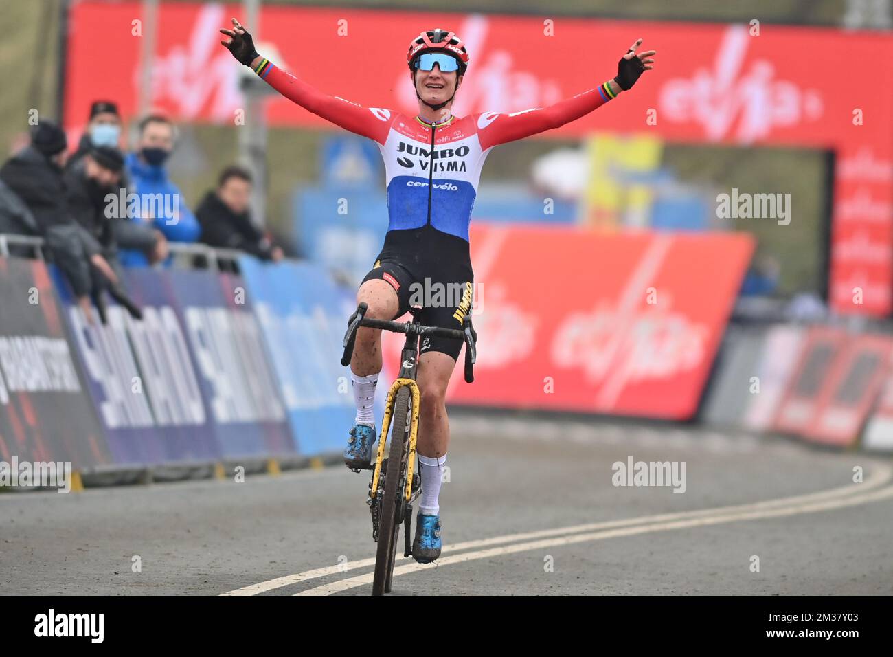 Dutch Marianne Vos the women's elite race of the Cyclocross Hoogerheide ...