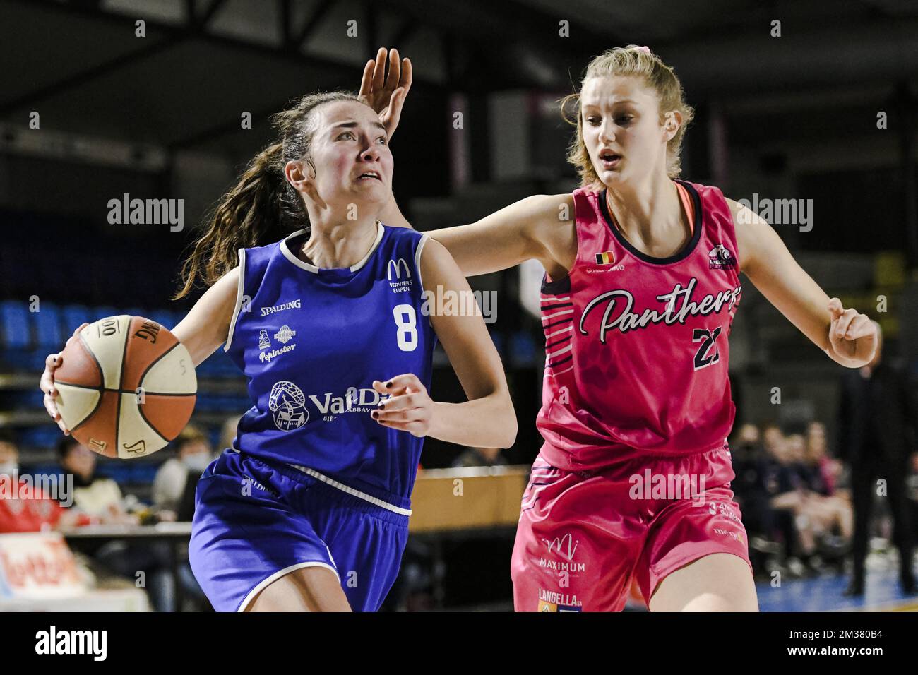 Pepinster's Alexandra Milanovic and Liege's Lin Schwarz pictured during ...
