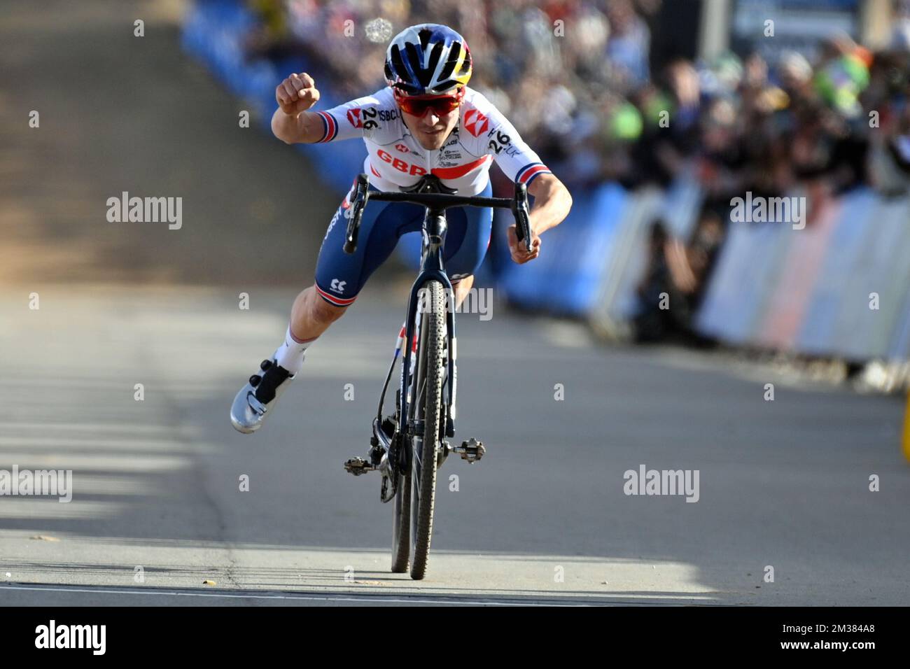 Superman pose hi-res stock photography and images - Alamy