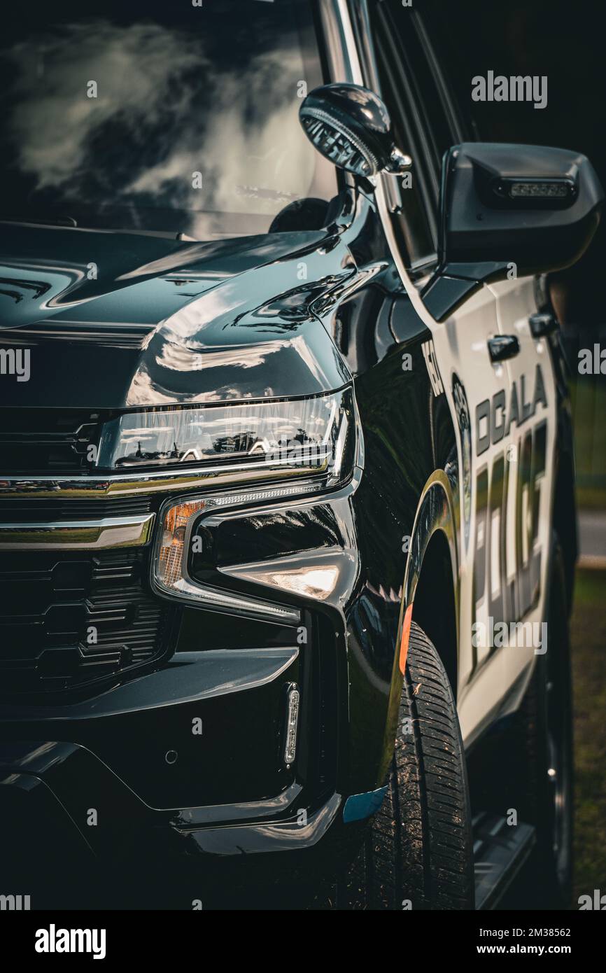 Police car SUV Stock Photo - Alamy