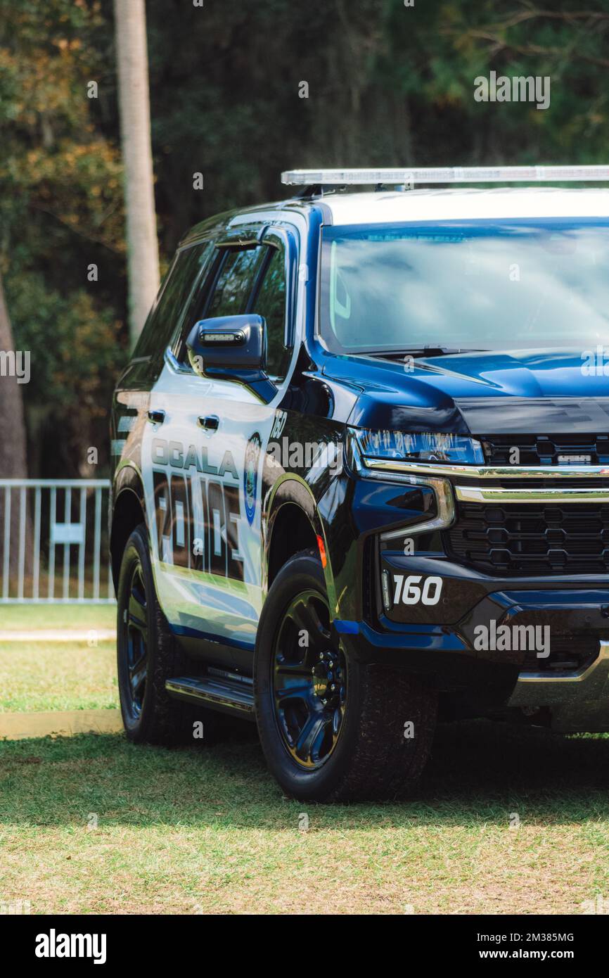 Police car SUV Stock Photo - Alamy