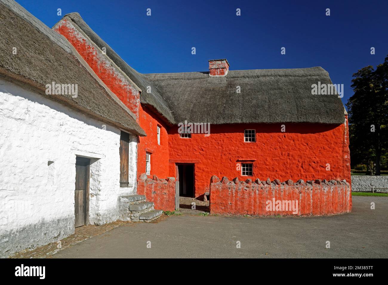 Kennixton farmhouse and attached barn, Saint Fagans museum, October ...