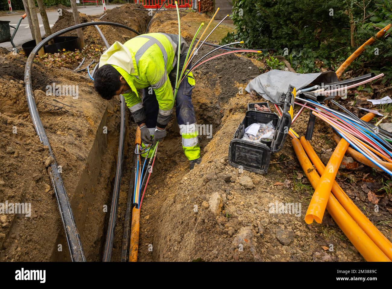 Proximus fiber hi-res stock photography and images - Alamy