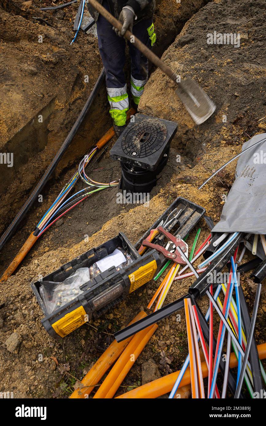 Proximus fiber hi-res stock photography and images - Alamy