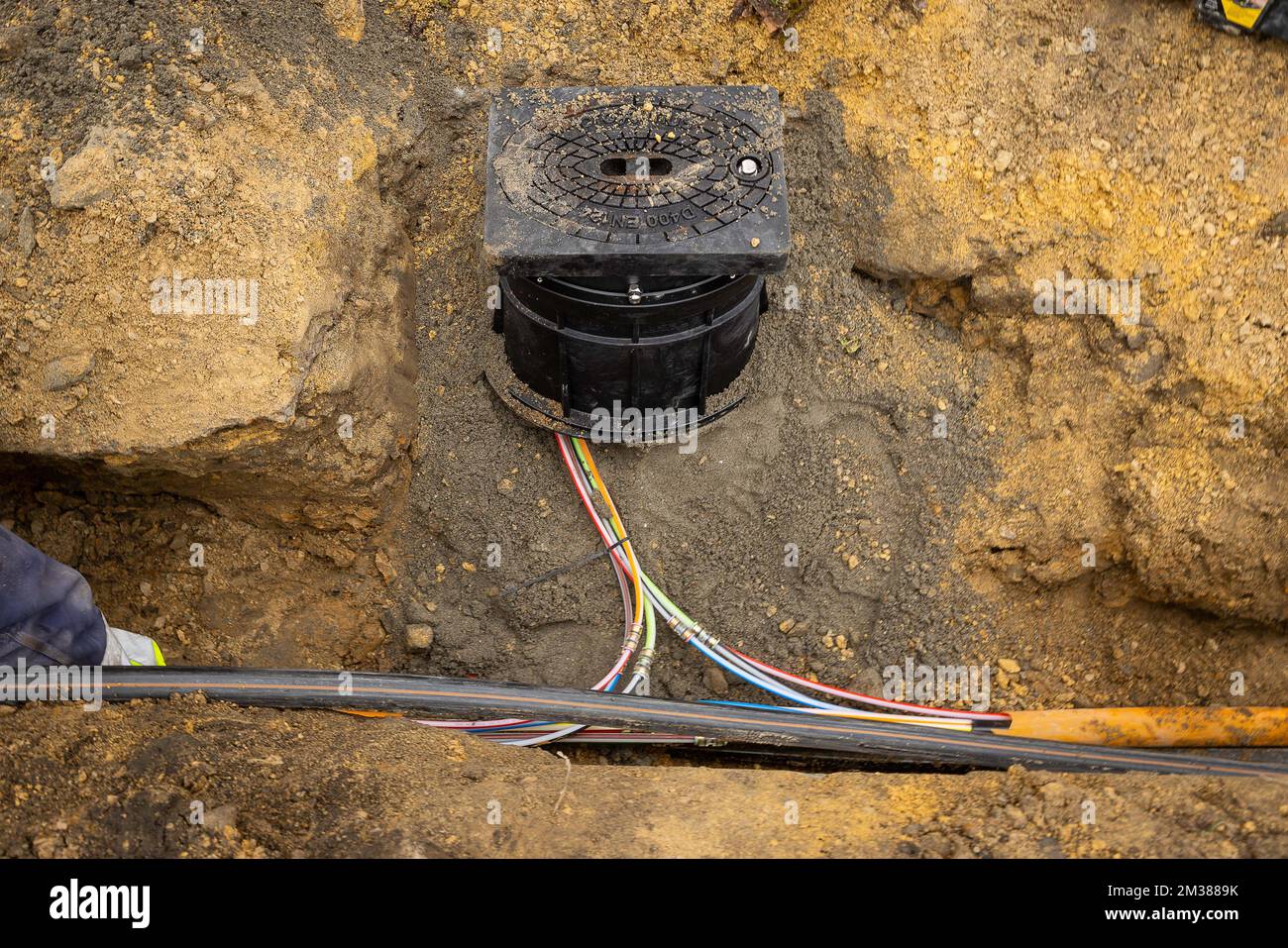 Internet fibre optique hi-res stock photography and images - Alamy