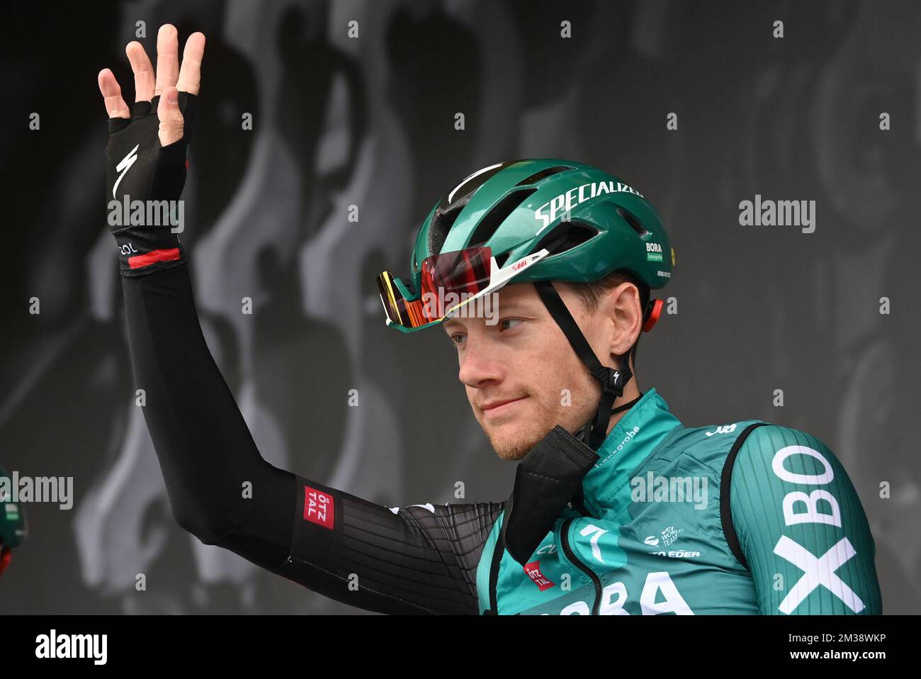 Irish Sam Bennett of Bora-Hansgrohe pictured at the start of stage six ...