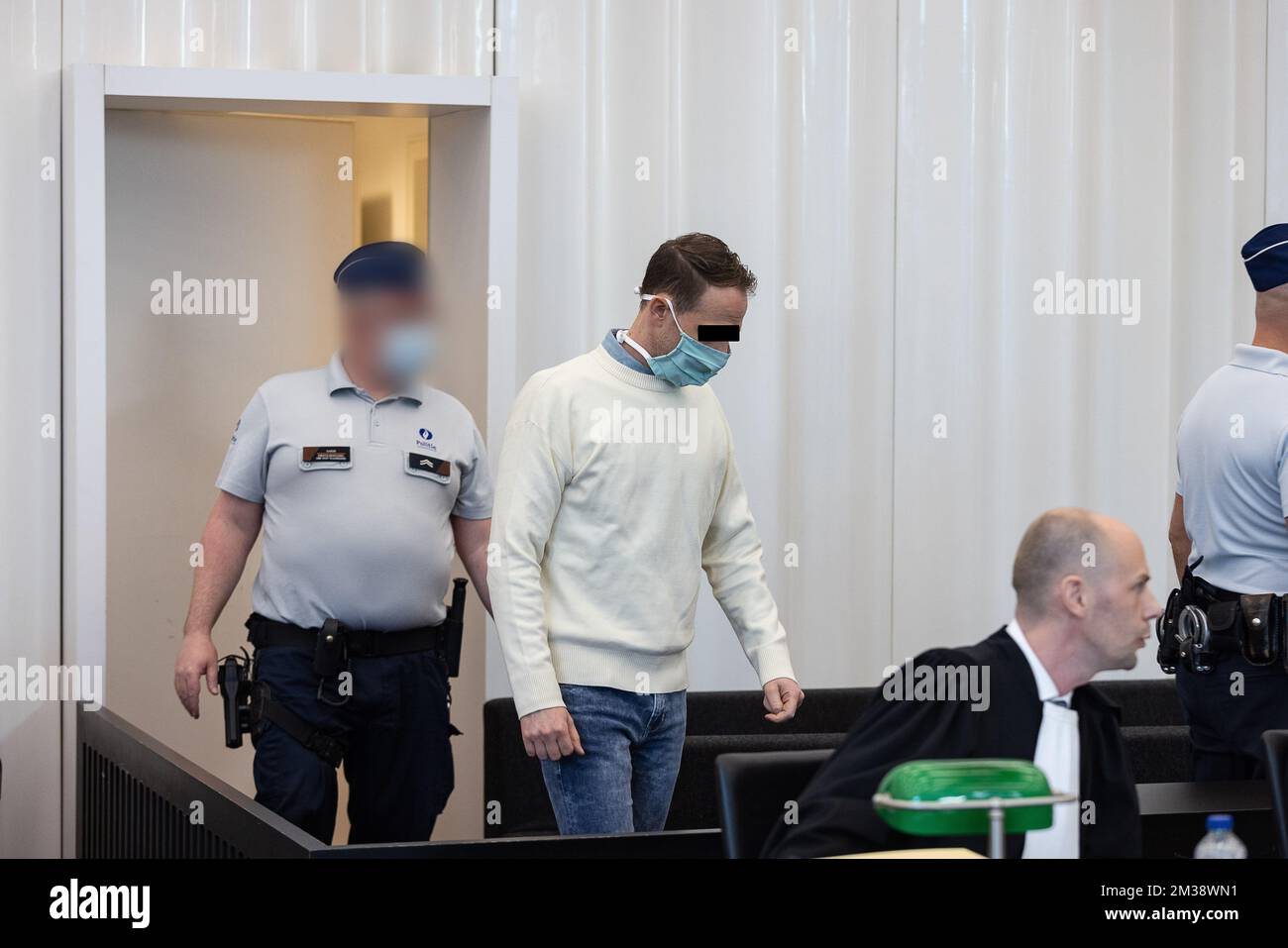 The accused Dennis Peeters pictured during the first day of the assizes ...